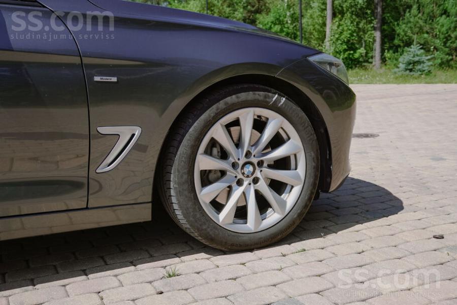Grey BMW 335 2013 in Riga, with an engine capacity of 3.00 L and mileage of 218 thousand km for 12700 €, photo 8 on AUTOMOTO.COM.LV