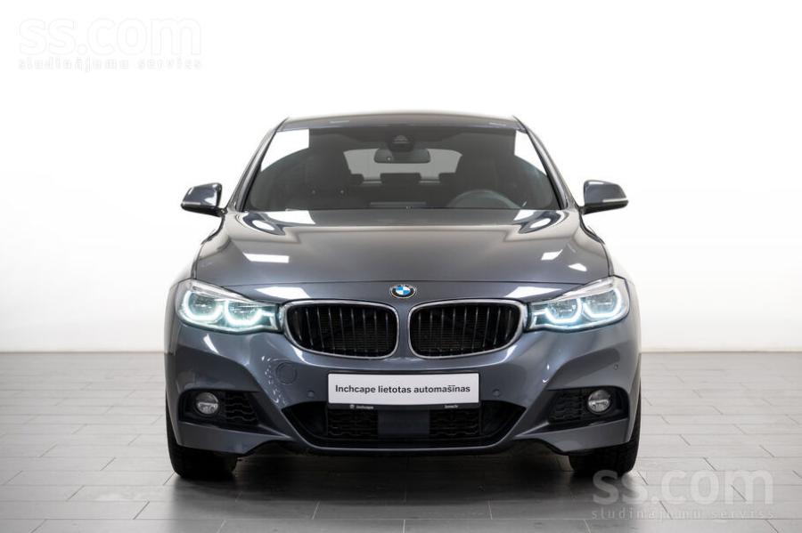 Grey BMW 335 2018 in Riga, with an engine capacity of 3.00 L and mileage of 121 thousand km for 24900 €, photo 3 on AUTOMOTO.COM.LV