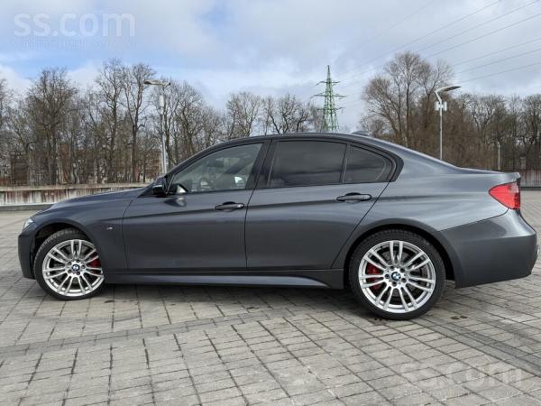 Grey BMW 335 2014 in Riga, with an engine capacity of 3.00 L and mileage of 203 thousand km for 16499 €, photo 7 on AUTOMOTO.COM.LV