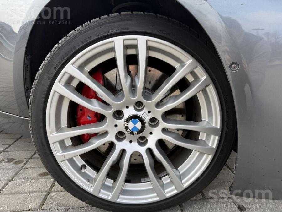 Pelēks BMW 335 2014 Rīga, ar dzinēja tilpumu 3.00 L un nobraukumu 203 tūkst. km par 16499 €, foto 19 vietnē AUTOMOTO.COM.LV