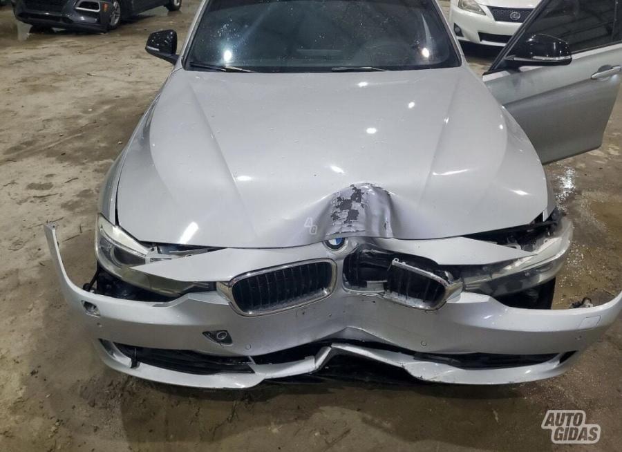 Grey BMW 335 2014 in Klaipeda, with an engine capacity of 3.00 L and mileage of 143 thousand km for 4850 €, photo 12 on AUTOMOTO.COM.LV