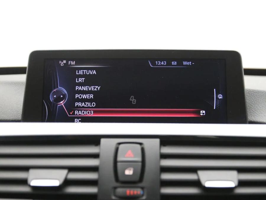 Pelēks BMW 335 2014 Viļņa, ar dzinēja tilpumu 3.00 L un nobraukumu 276 tūkst. km par 12199 €, foto 23 vietnē AUTOMOTO.COM.LV