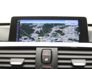 Pelēks BMW 335 2014 Viļņa, ar dzinēja tilpumu 3.00 L un nobraukumu 276 tūkst. km par 12199 €, foto 25 vietnē AUTOMOTO.COM.LV