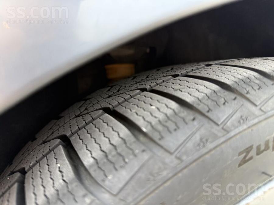 Pelēks BMW 335 2014 Rīga, ar dzinēja tilpumu 3.00 L un nobraukumu 206 tūkst. km par 15999 €, foto 20 vietnē AUTOMOTO.COM.LV