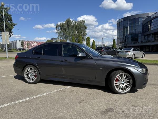 Grey BMW 335 2014 in Riga, with an engine capacity of 3.00 L and mileage of 208 thousand km for 14900 €, photo 8 on AUTOMOTO.COM.LV