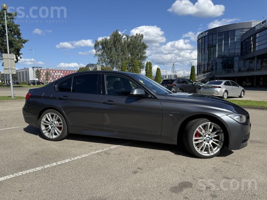 Grey BMW 335 2014 in Riga, with an engine capacity of 3.00 L and mileage of 208 thousand km for 14900 €, photo 9 on AUTOMOTO.COM.LV