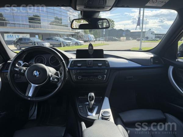 Grey BMW 335 2014 in Riga, with an engine capacity of 3.00 L and mileage of 208 thousand km for 14900 €, photo 10 on AUTOMOTO.COM.LV