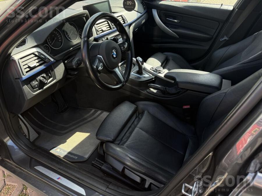 Grey BMW 335 2014 in Riga, with an engine capacity of 3.00 L and mileage of 208 thousand km for 14900 €, photo 12 on AUTOMOTO.COM.LV