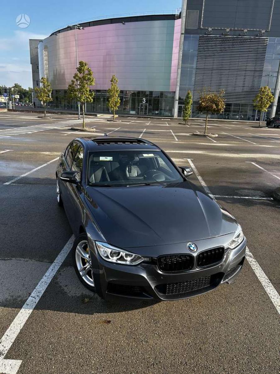 Pelēks BMW 335 2014 Panevēža, ar dzinēja tilpumu 2.98 L un nobraukumu 168 tūkst. km par 10700 €, foto 1 vietnē AUTOMOTO.COM.LV