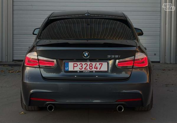 Pelēks BMW 335 2015 Klaipėda, ar dzinēja tilpumu 3.00 L un nobraukumu 151 tūkst. km par 13900 €, foto 6 vietnē AUTOMOTO.COM.LV