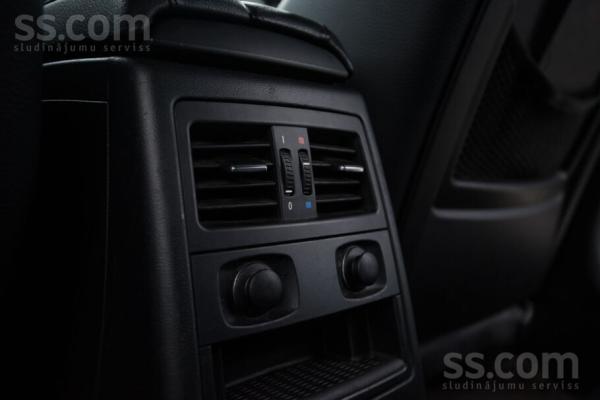 Pelēks BMW 335 2009 Rīga, ar dzinēja tilpumu 3.00 L un nobraukumu 295 tūkst. km par 6000 €, foto 11 vietnē AUTOMOTO.COM.LV