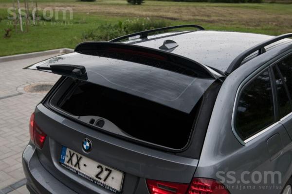 Grey BMW 335 2009 in Riga, with an engine capacity of 3.00 L and mileage of 295 thousand km for 6000 €, photo 6 on AUTOMOTO.COM.LV