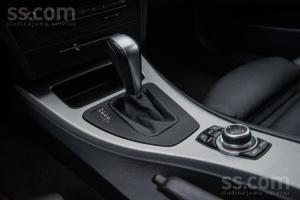 Pelēks BMW 335 2009 Rīga, ar dzinēja tilpumu 3.00 L un nobraukumu 295 tūkst. km par 6000 €, foto 11 vietnē AUTOMOTO.COM.LV
