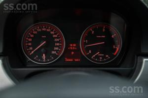 Pelēks BMW 335 2009 Rīga, ar dzinēja tilpumu 3.00 L un nobraukumu 295 tūkst. km par 6000 €, foto 15 vietnē AUTOMOTO.COM.LV