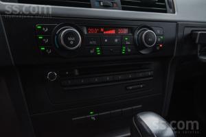 Pelēks BMW 335 2009 Rīga, ar dzinēja tilpumu 3.00 L un nobraukumu 295 tūkst. km par 6000 €, foto 18 vietnē AUTOMOTO.COM.LV