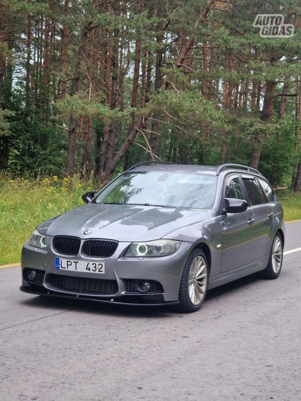 Grey BMW 335 2009 in Klaipeda, with an engine capacity of 3.00 L and mileage of 300 thousand km for 8350 €, photo 3 on AUTOMOTO.COM.LV