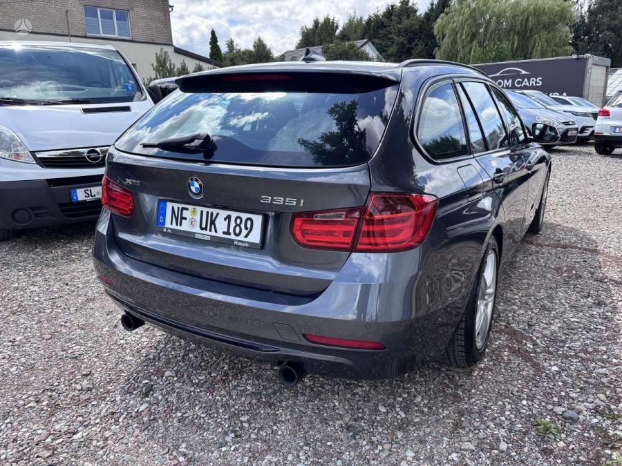 Grey BMW 335 2013 in Gargzdai, with an engine capacity of 2.98 L and mileage of 269 thousand km for 10999 €, photo 8 on AUTOMOTO.COM.LV