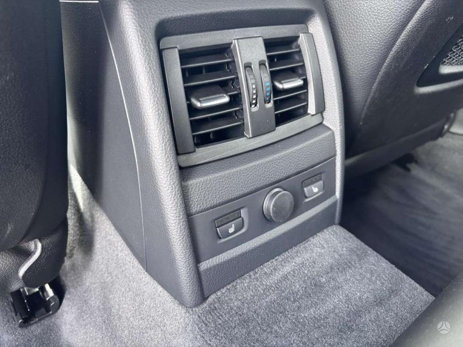 Grey BMW 335 2013 in Gargzdai, with an engine capacity of 2.98 L and mileage of 269 thousand km for 10999 €, photo 18 on AUTOMOTO.COM.LV