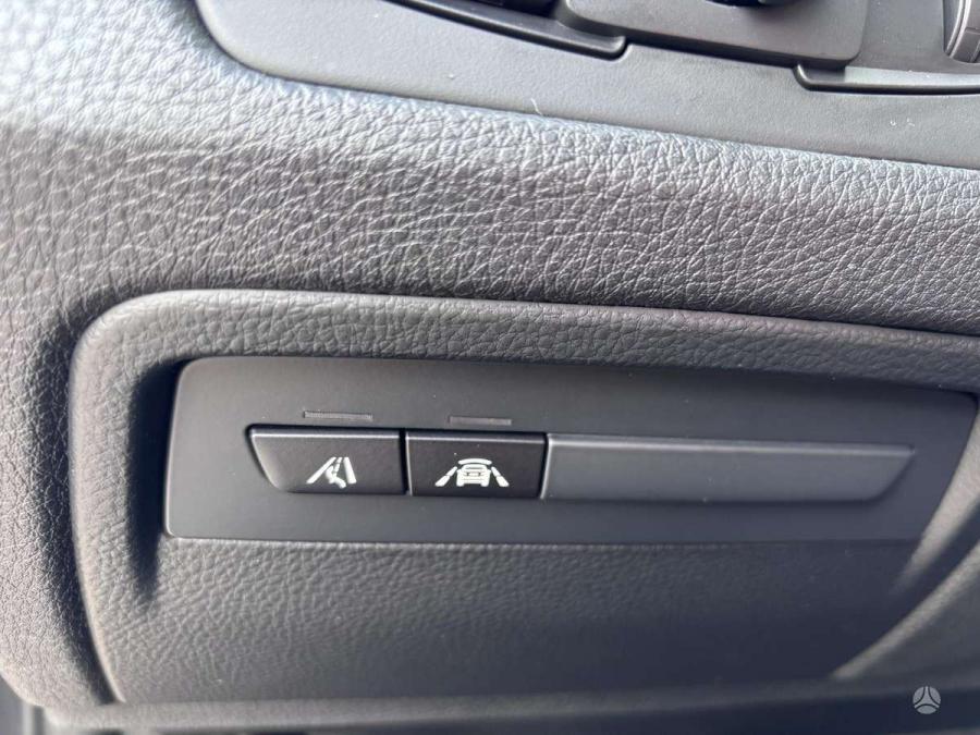 Grey BMW 335 2013 in Gargzdai, with an engine capacity of 2.98 L and mileage of 269 thousand km for 10999 €, photo 27 on AUTOMOTO.COM.LV