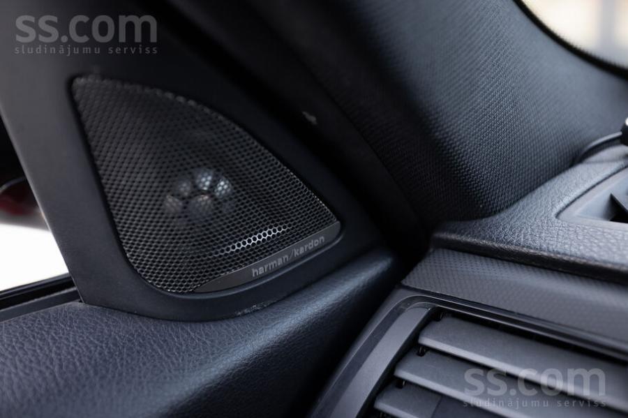 Sarkans BMW 335 2013 Jelgava, ar dzinēja tilpumu 3.00 L un nobraukumu 164 tūkst. km par 23800 €, foto 24 vietnē AUTOMOTO.COM.LV