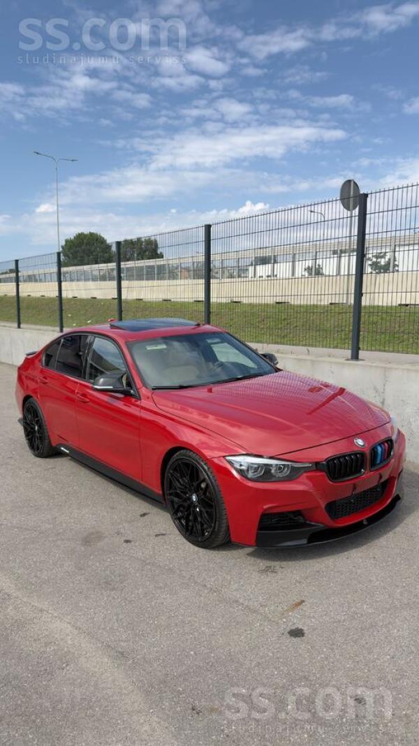Red BMW 335 2013 in Riga, with an engine capacity of 3.00 L and mileage of 278 thousand km for 18700 €, photo 4 on AUTOMOTO.COM.LV