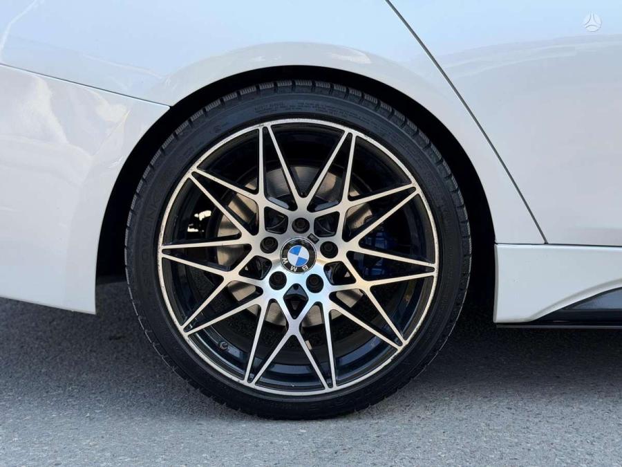 BMW 335 2013 Viļņa, ar dzinēja tilpumu 2.98 L un nobraukumu 350 tūkst. km par 13999 €, foto 17 vietnē AUTOMOTO.COM.LV