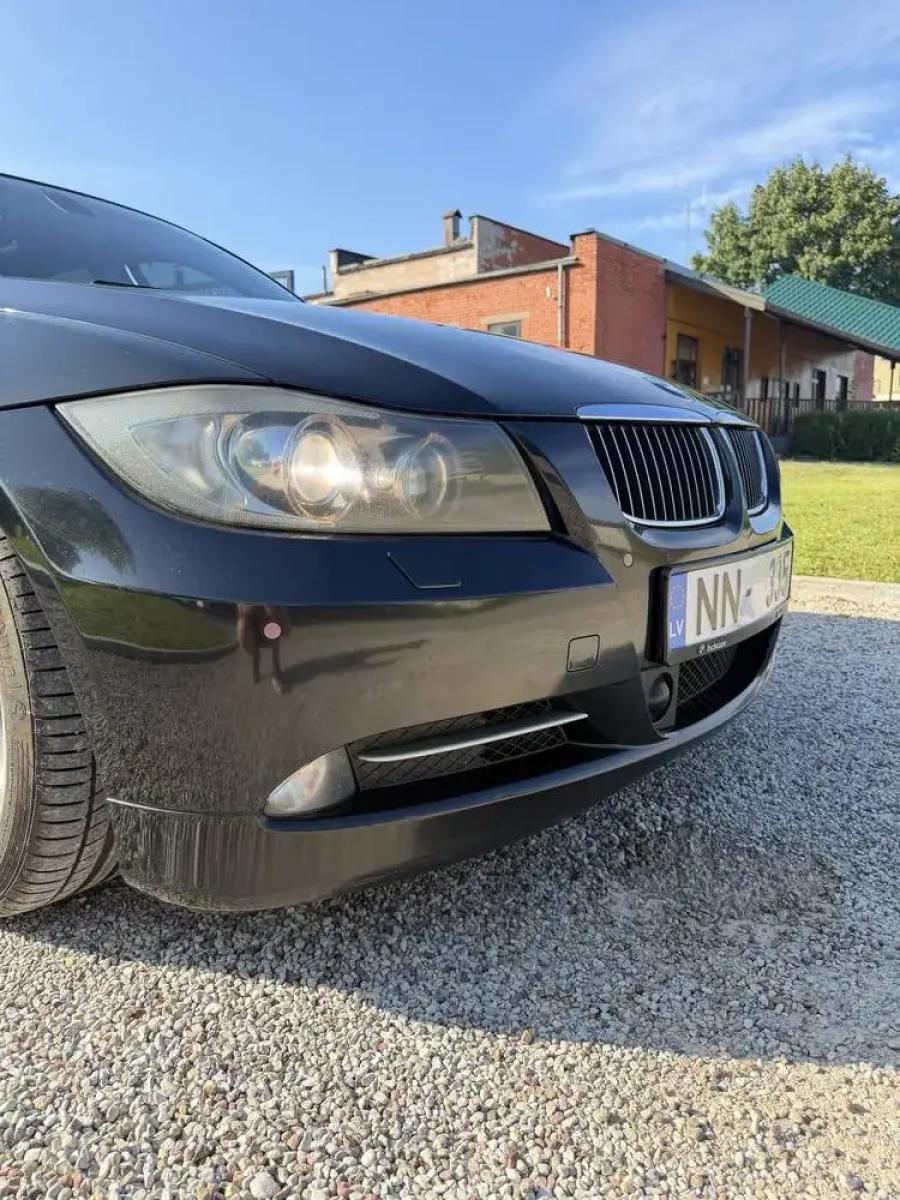 BMW 335 2007 Ventspils, ar dzinēja tilpumu 3.00 L un nobraukumu 406 tūkst. km par 4990 €, foto 31 vietnē AUTOMOTO.COM.LV