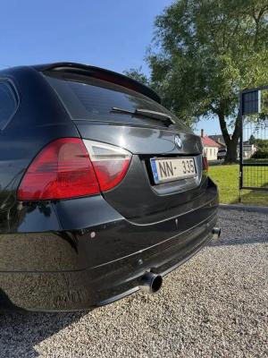 BMW 335 2007 Ventspils, ar dzinēja tilpumu 3.00 L un nobraukumu 406 tūkst. km par 4990 €, foto 32 vietnē AUTOMOTO.COM.LV