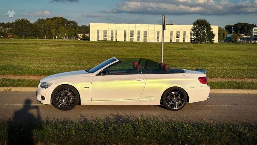 Balts BMW 335 2008 Kauņa, ar dzinēja tilpumu 3.50 L un nobraukumu 245 tūkst. km par 7500 €, foto 5 vietnē AUTOMOTO.COM.LV