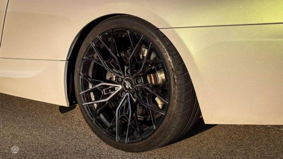Balts BMW 335 2008 Kauņa, ar dzinēja tilpumu 3.50 L un nobraukumu 245 tūkst. km par 7500 €, foto 11 vietnē AUTOMOTO.COM.LV