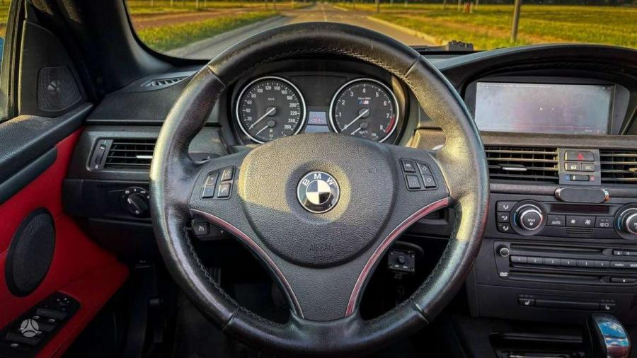 Balts BMW 335 2008 Kauņa, ar dzinēja tilpumu 3.50 L un nobraukumu 245 tūkst. km par 7500 €, foto 13 vietnē AUTOMOTO.COM.LV