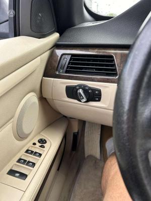 Balts BMW 335 2010 Kauņa, ar dzinēja tilpumu 2.98 L un nobraukumu 189 tūkst. km par 8250 €, foto 16 vietnē AUTOMOTO.COM.LV