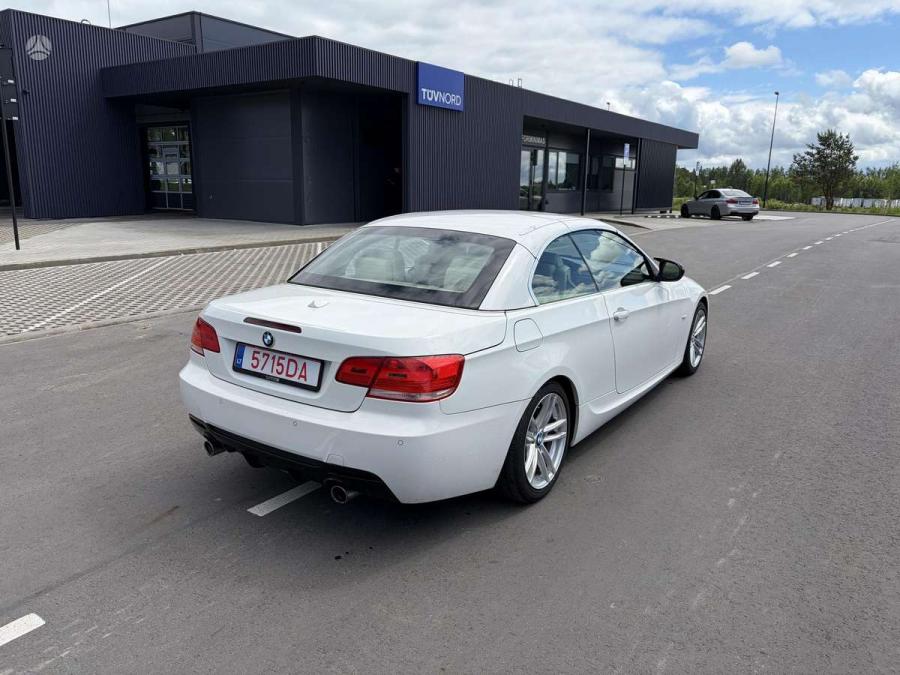 Balts BMW 335 2010 Viļņa, ar dzinēja tilpumu 3.00 L un nobraukumu 190 tūkst. km par 8600 €, foto 9 vietnē AUTOMOTO.COM.LV