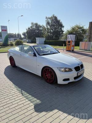 Balts BMW 335 2010 Liepāja, ar dzinēja tilpumu 3.00 L un nobraukumu 169 tūkst. km par 8250 €, foto 5 vietnē AUTOMOTO.COM.LV