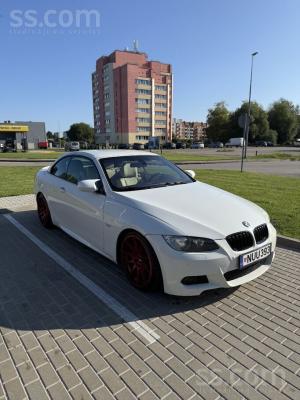 Balts BMW 335 2010 Liepāja, ar dzinēja tilpumu 3.00 L un nobraukumu 169 tūkst. km par 8250 €, foto 6 vietnē AUTOMOTO.COM.LV