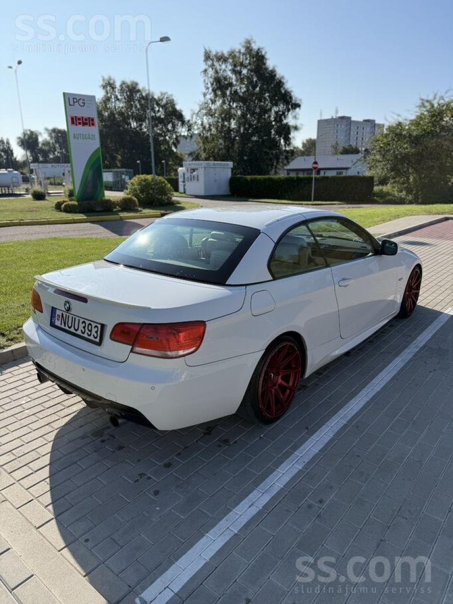 Balts BMW 335 2010 Liepāja, ar dzinēja tilpumu 3.00 L un nobraukumu 169 tūkst. km par 8250 €, foto 7 vietnē AUTOMOTO.COM.LV