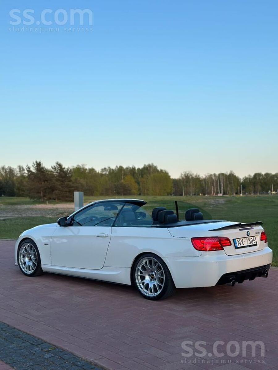 White BMW 335 2012 in Riga, with an engine capacity of 3.00 L and mileage of 18 thousand km for 7500 €, photo 1 on AUTOMOTO.COM.LV