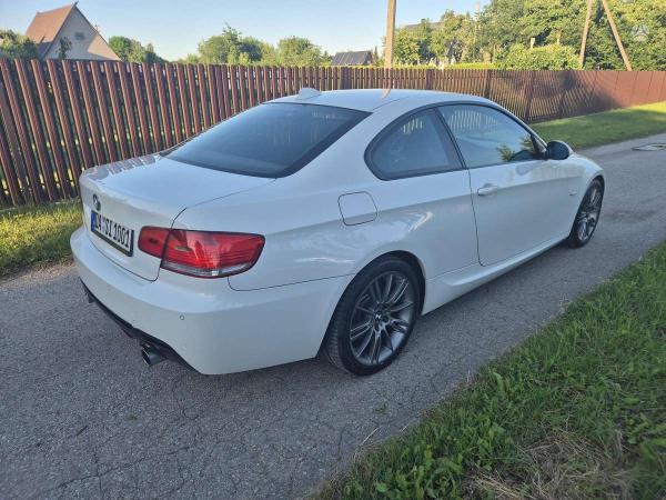 Balts BMW 335 2007 Kauņa, ar dzinēja tilpumu 2.99 L un nobraukumu 295 tūkst. km par 8750 €, foto 4 vietnē AUTOMOTO.COM.LV