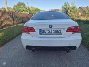 Balts BMW 335 2007 Kauņa, ar dzinēja tilpumu 2.99 L un nobraukumu 295 tūkst. km par 8750 €, foto 6 vietnē AUTOMOTO.COM.LV