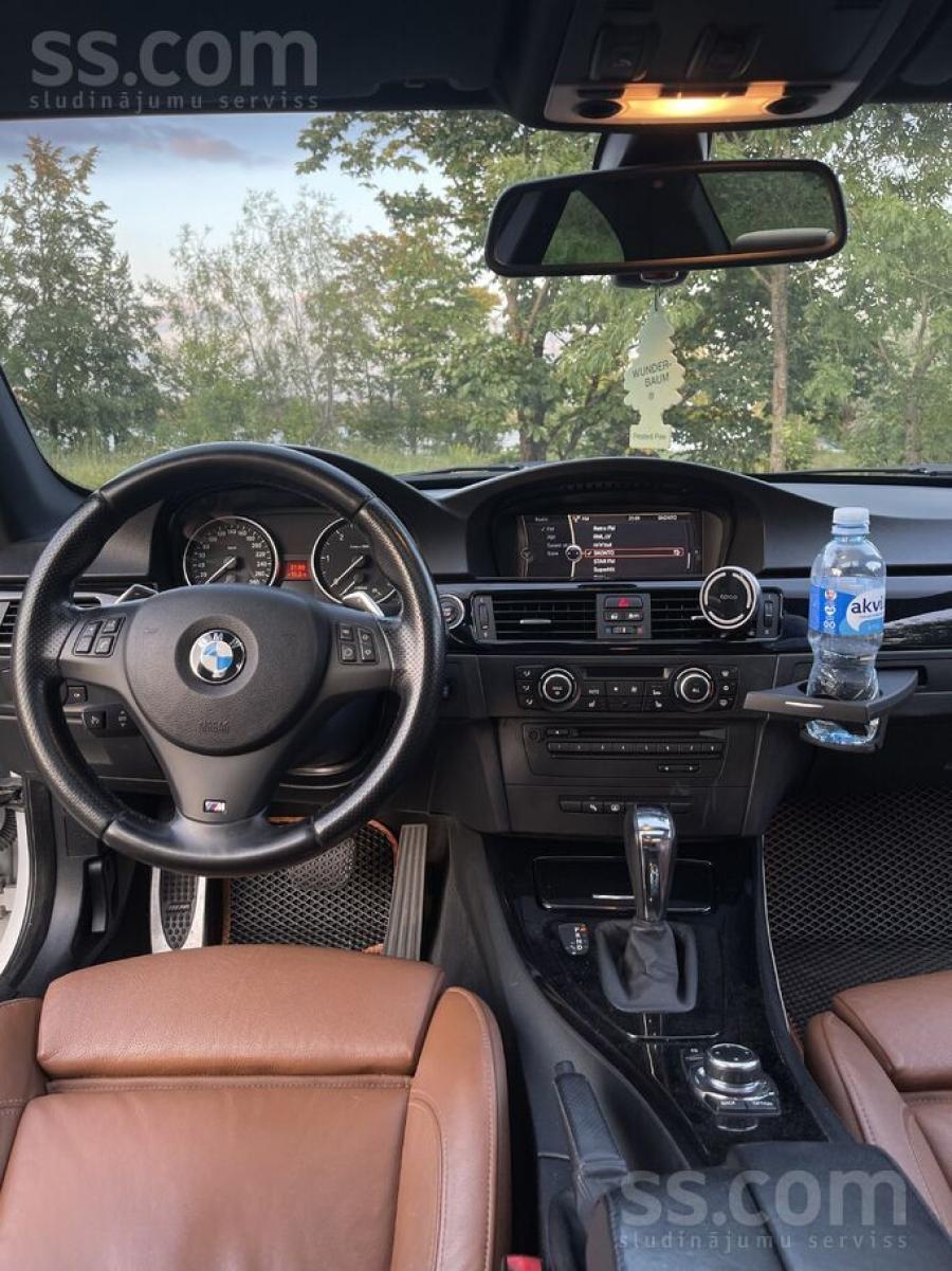 Balts BMW 335 2009 Rīga, ar dzinēja tilpumu 3.00 L un nobraukumu 255 tūkst. km par 10000 €, foto 6 vietnē AUTOMOTO.COM.LV