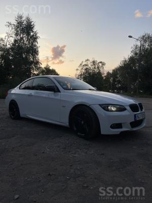 Balts BMW 335 2009 Rīga, ar dzinēja tilpumu 3.00 L un nobraukumu 255 tūkst. km par 10000 €, foto 11 vietnē AUTOMOTO.COM.LV