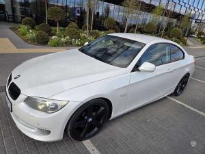 Balts BMW 335 2011 Viļņa, ar dzinēja tilpumu 3.00 L un nobraukumu 335 tūkst. km par 9200 €, foto 9 vietnē AUTOMOTO.COM.LV