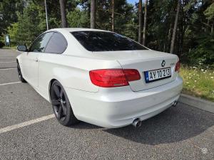 Balts BMW 335 2011 Viļņa, ar dzinēja tilpumu 3.00 L un nobraukumu 335 tūkst. km par 9200 €, foto 10 vietnē AUTOMOTO.COM.LV