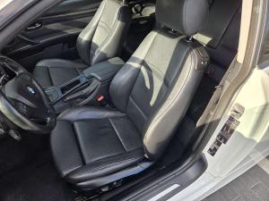 Balts BMW 335 2011 Viļņa, ar dzinēja tilpumu 3.00 L un nobraukumu 335 tūkst. km par 9200 €, foto 14 vietnē AUTOMOTO.COM.LV