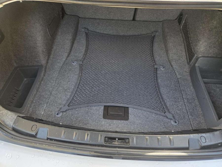 Balts BMW 335 2011 Viļņa, ar dzinēja tilpumu 3.00 L un nobraukumu 335 tūkst. km par 9200 €, foto 15 vietnē AUTOMOTO.COM.LV