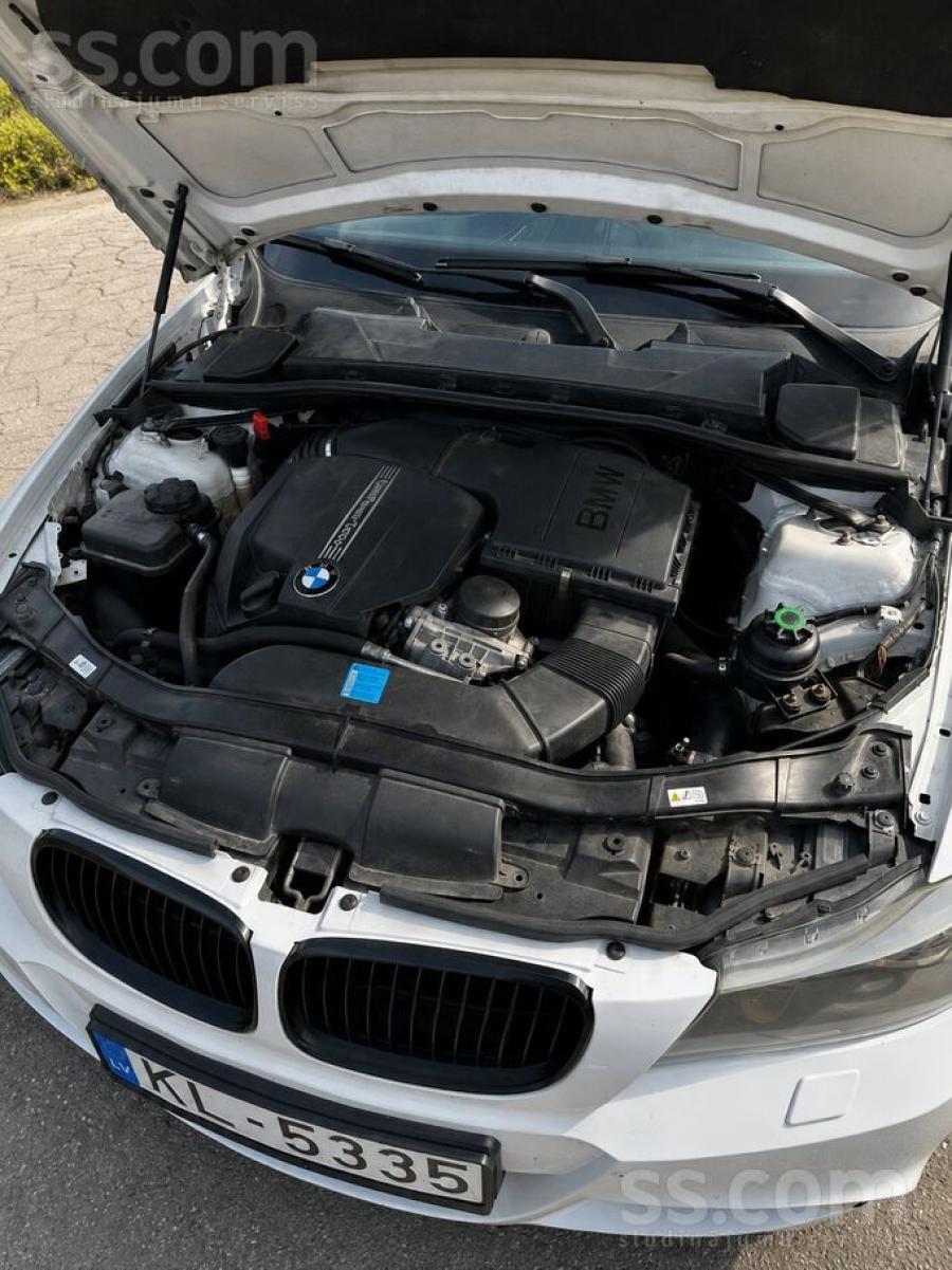 Balts BMW 335 2010 Jūrmala, ar dzinēja tilpumu 3.00 L un nobraukumu 220 tūkst. km par 14200 €, foto 6 vietnē AUTOMOTO.COM.LV
