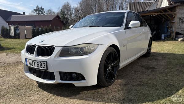 Balts BMW 335 2011 Kauņa, ar dzinēja tilpumu 3.00 L un nobraukumu 262 tūkst. km par 9300 €, foto 1 vietnē AUTOMOTO.COM.LV