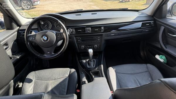 Balts BMW 335 2011 Kauņa, ar dzinēja tilpumu 3.00 L un nobraukumu 262 tūkst. km par 9300 €, foto 9 vietnē AUTOMOTO.COM.LV