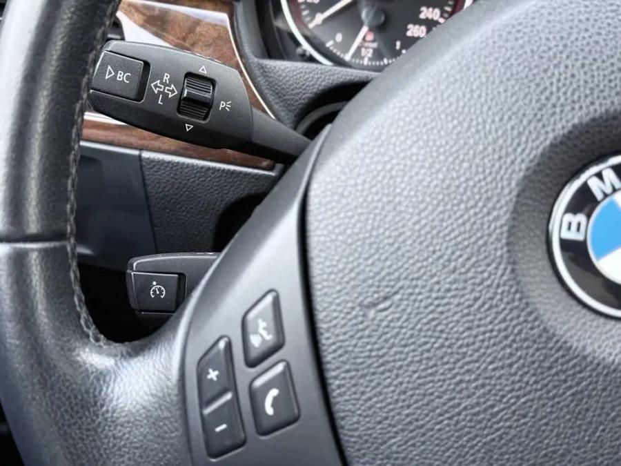 Balts BMW 335 2011 Rīga, ar dzinēja tilpumu 3.00 L un nobraukumu 227 tūkst. km par 8595 €, foto 15 vietnē AUTOMOTO.COM.LV