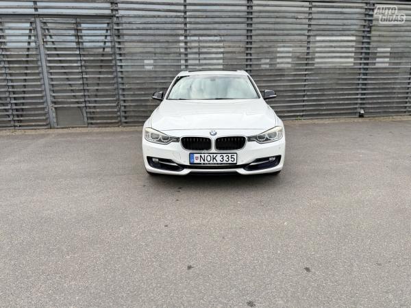 White BMW 335 2013 in Vilnius, with an engine capacity of 3.00 L and mileage of 187 thousand km for 12000 €, photo 4 on AUTOMOTO.COM.LV